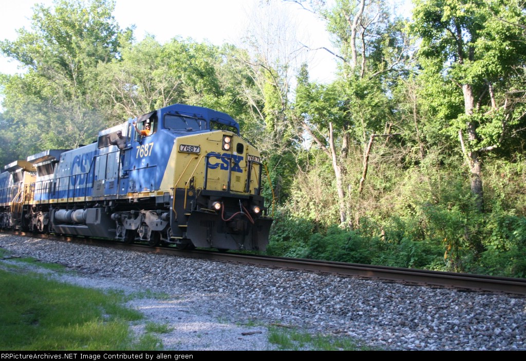 CSX 7687 Q541 11 sb